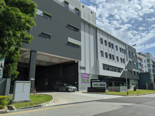 Self Storage Space In Singapore With Move-In Service